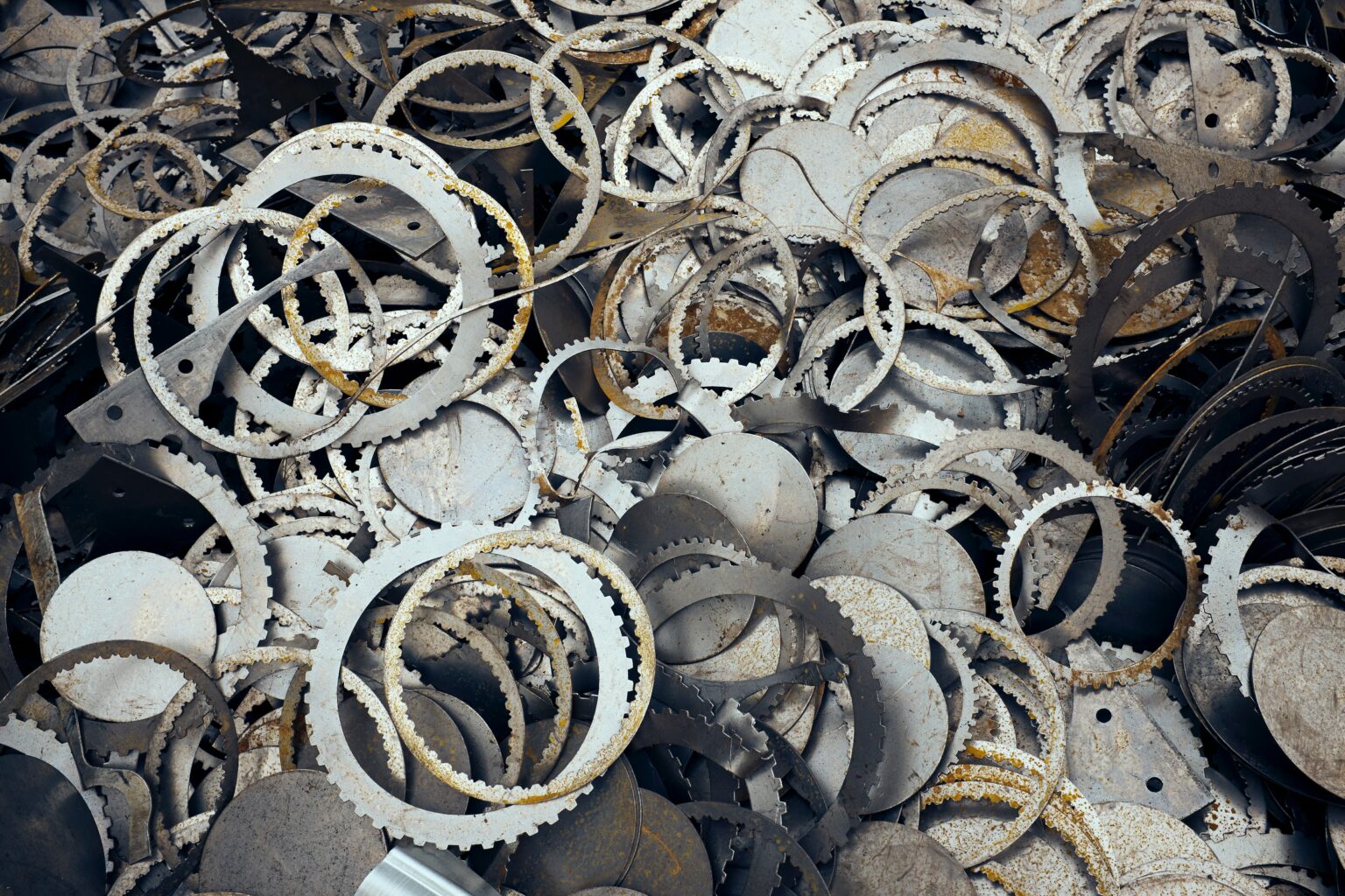 Ferrous and Non-ferrous metals explained. | London Metal Recycling